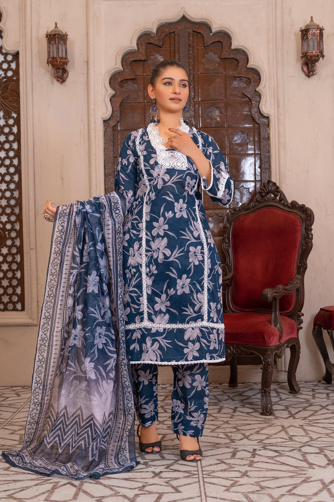 Find Pakistani Suits For Women | Fabeha Online Sale